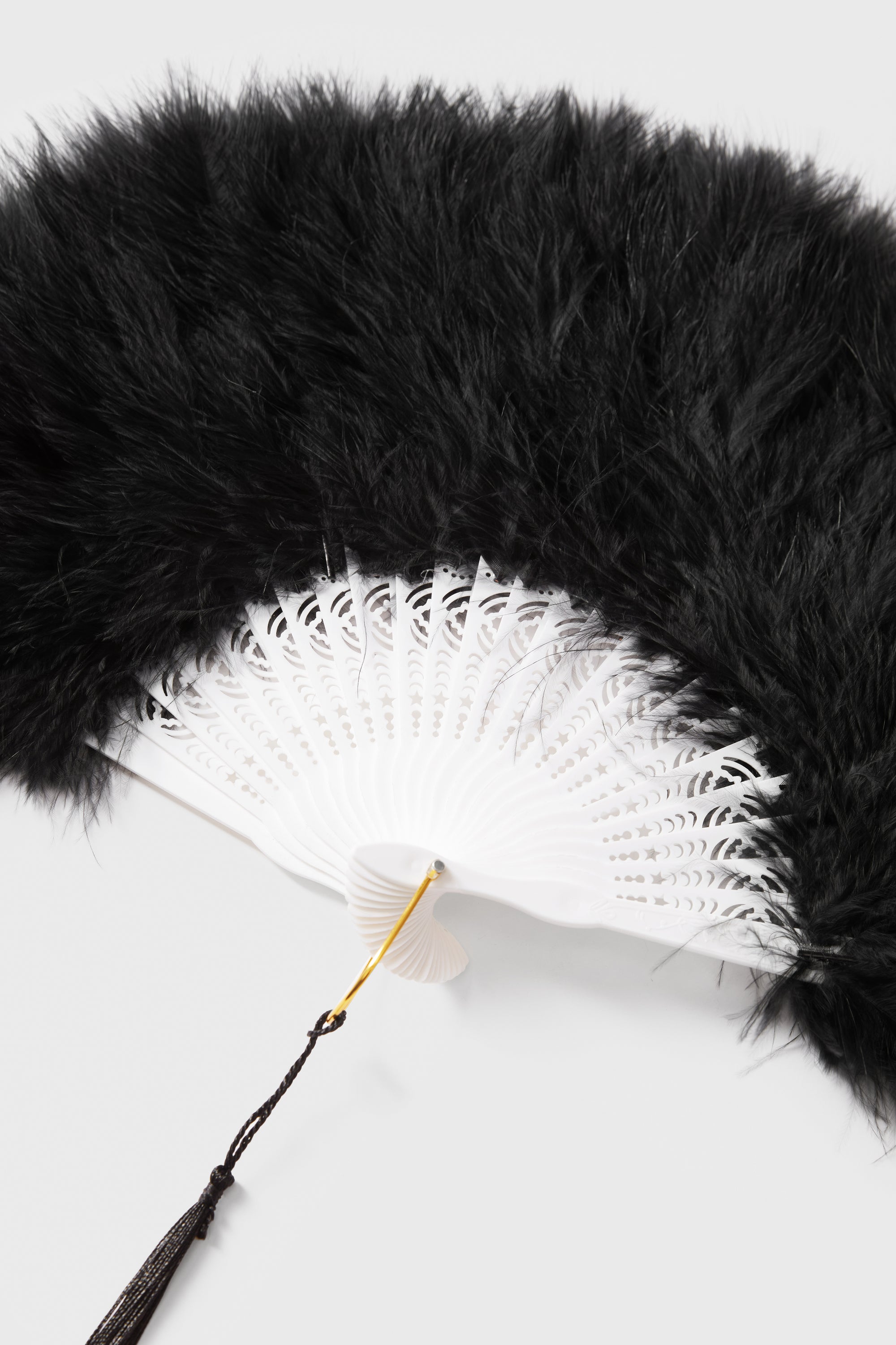 Shop 1920s Feather Fan - Marabou Feather Flapper Fan | BABEYOND